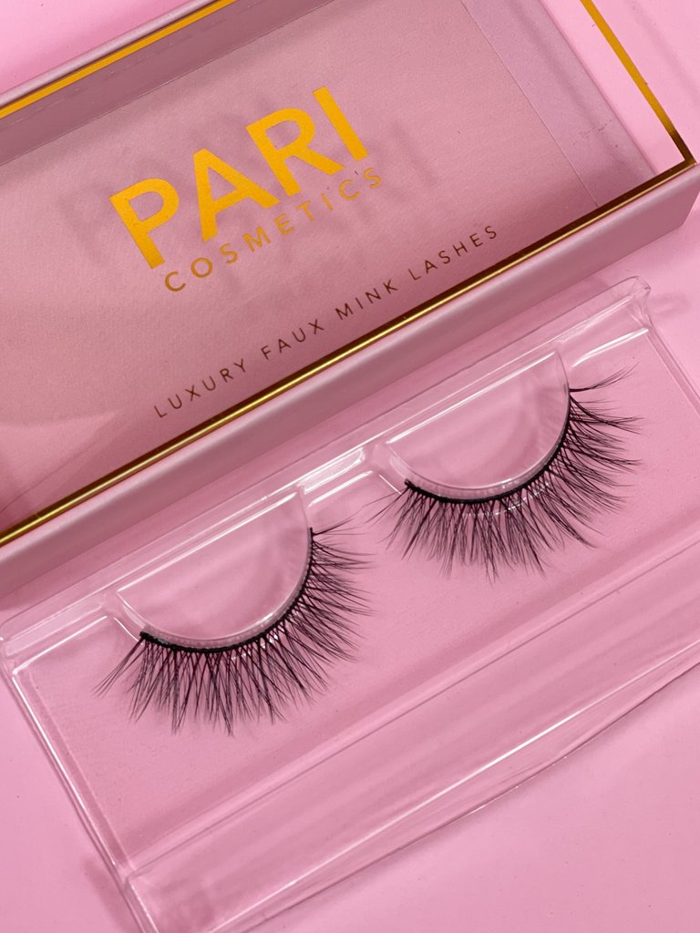 Pari Cosmetics Obsessed Lashes | Jeevee