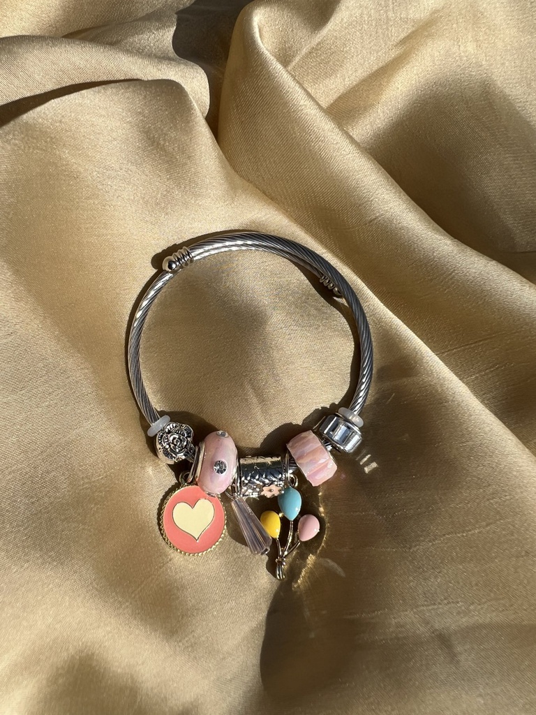 Pink Pandora With Balloon And Heart Charm | Jeevee