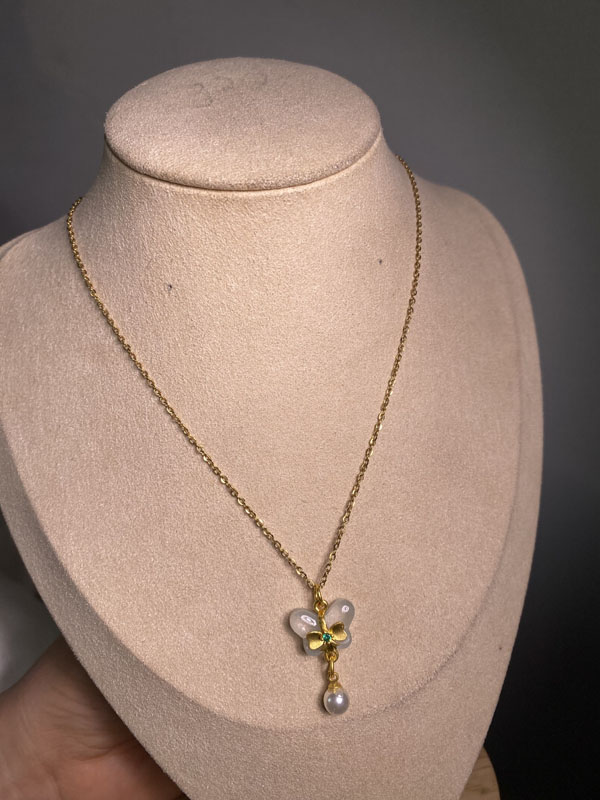 Butterfly With Dropping Pearl Golden Chain Necklace | Jeevee