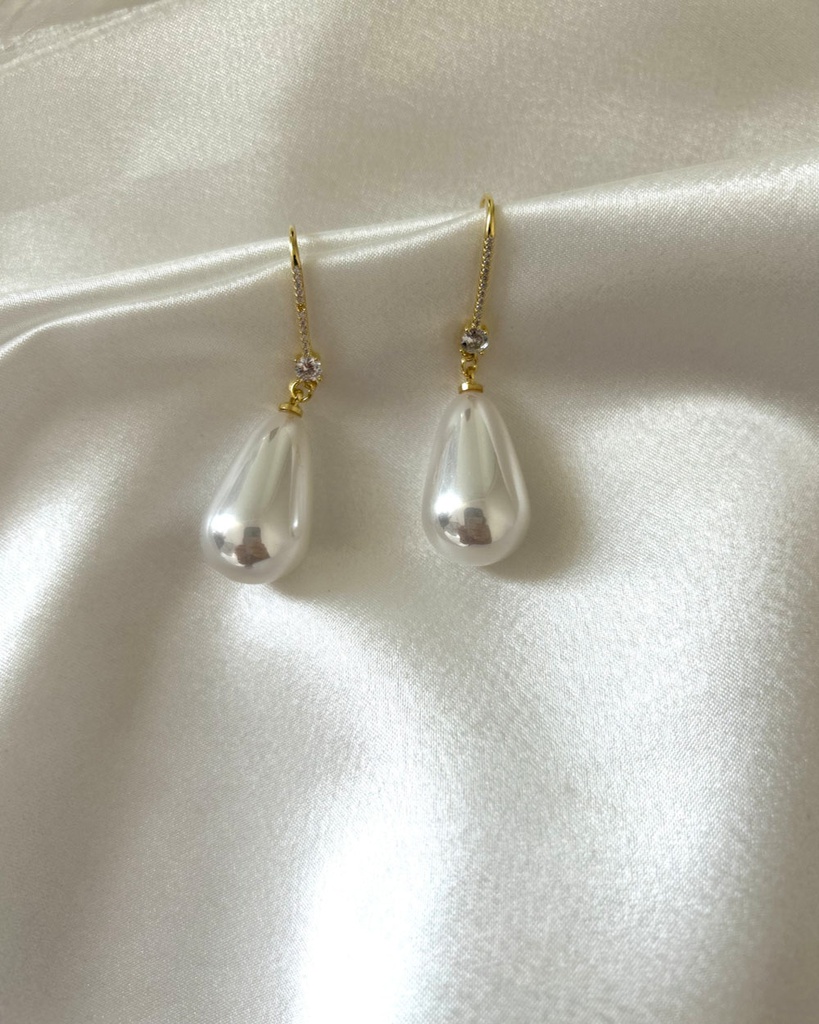 Salt Tear Drop Pearl Earring | Jeevee