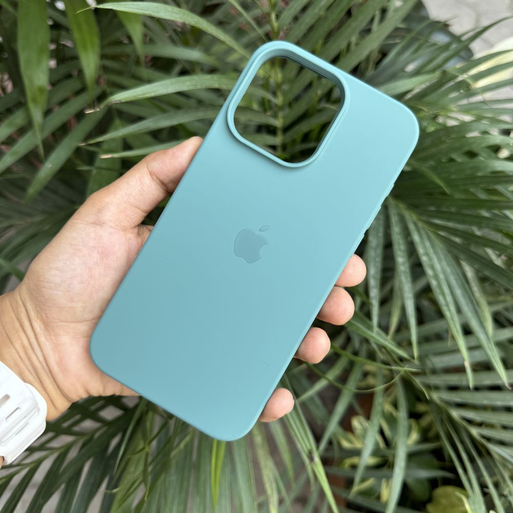 Premium Silicone Case For Iphone 12/12 Pro (dark Green) | Jeevee