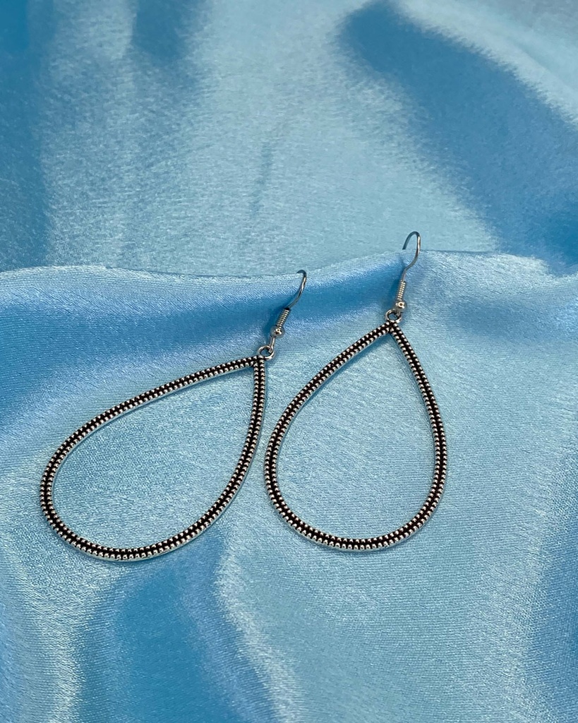 Pepper Sterling Plain Hoops | Jeevee